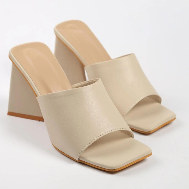 GloGlampFashion Triangle Heels For Women