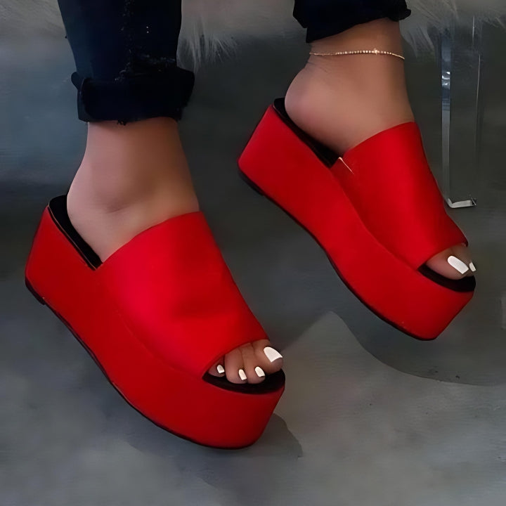 Ruby Rise Red Platform Wedges – GloGlamp